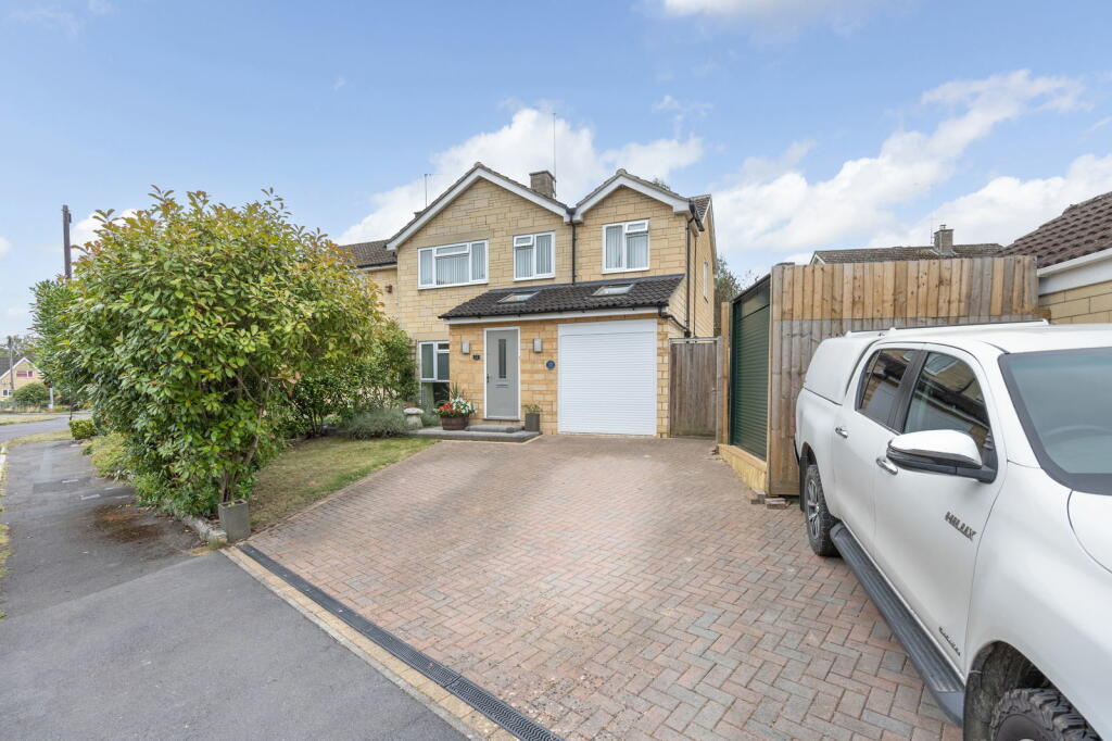 4 bedroom semi-detached house for sale in Brook Drive, Corsham ...