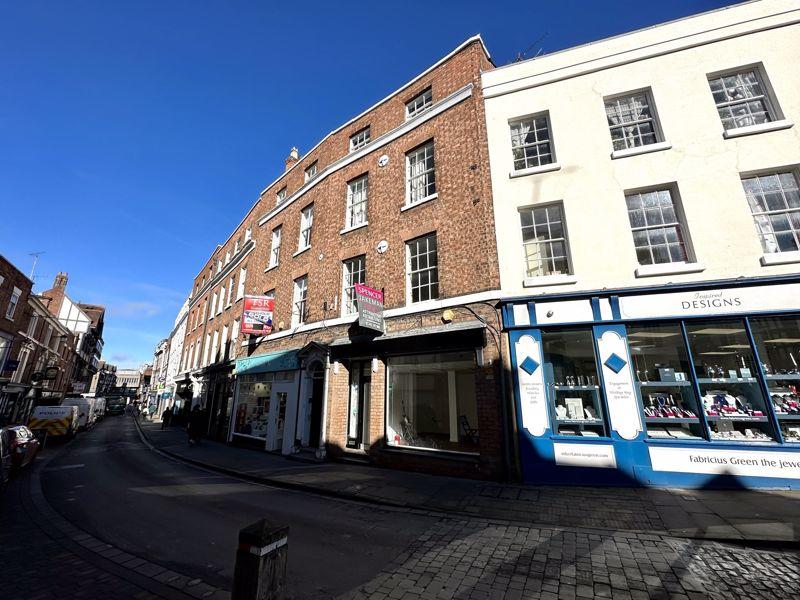 Shop for rent in 2 High Street, Shrewsbury, SY1 1SP, SY1