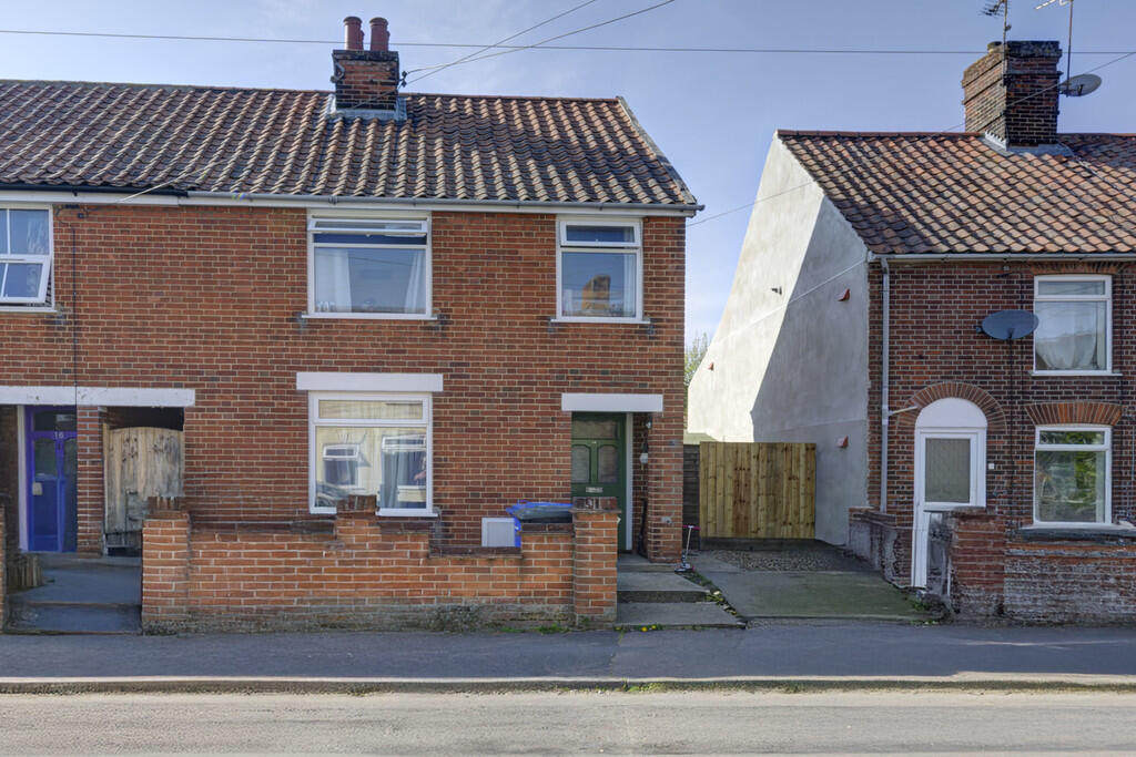 3 bedroom end of terrace house for sale in Pleasant Place, Beccles ...