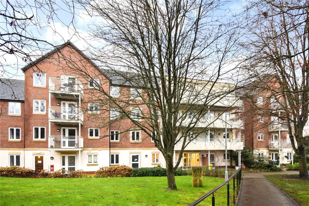 2 bedroom apartment for sale in Bath Road, Devizes, Wiltshire, SN10
