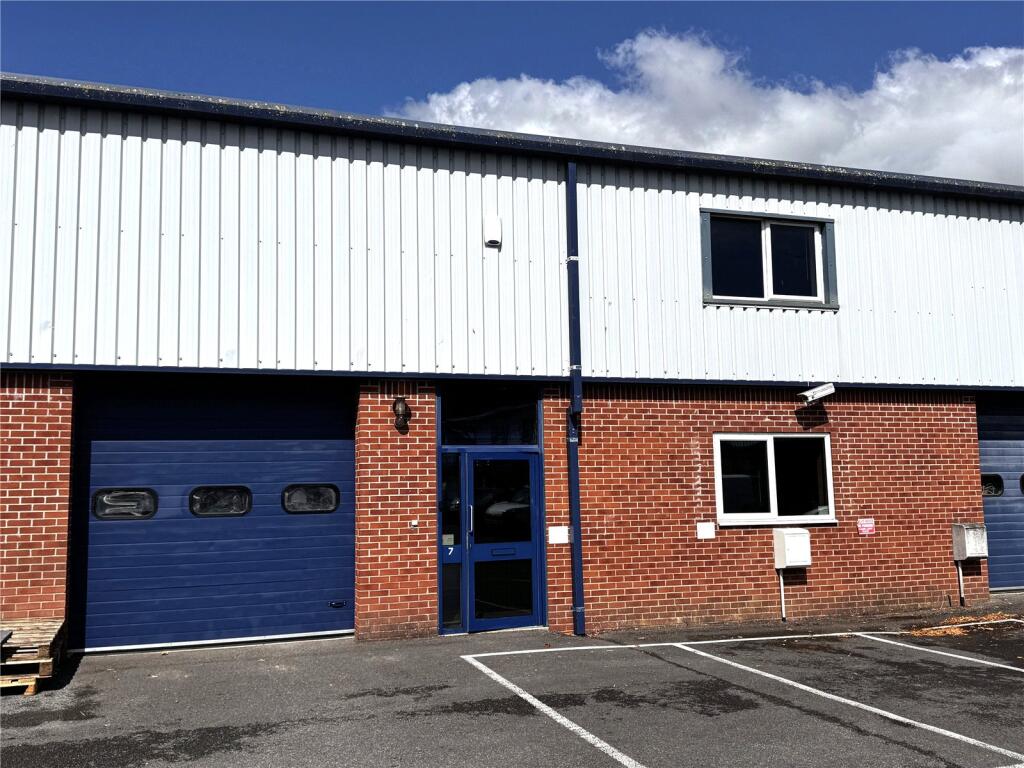 Light industrial facility for rent in Waller Road, Devizes, Wiltshire, SN10