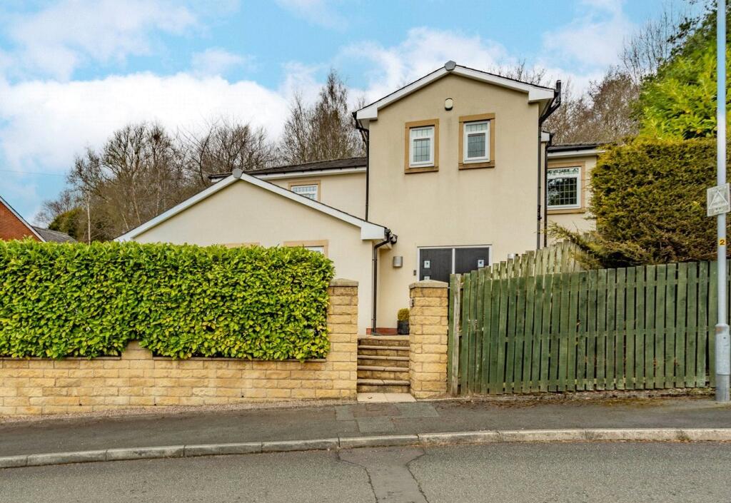 4 bedroom detached house for sale in Brayston Fold, Rhodes, Middleton ...