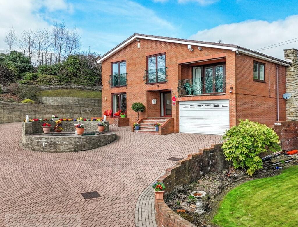 6 bedroom detached house for sale in Top Schwabe Street, Rhodes ...