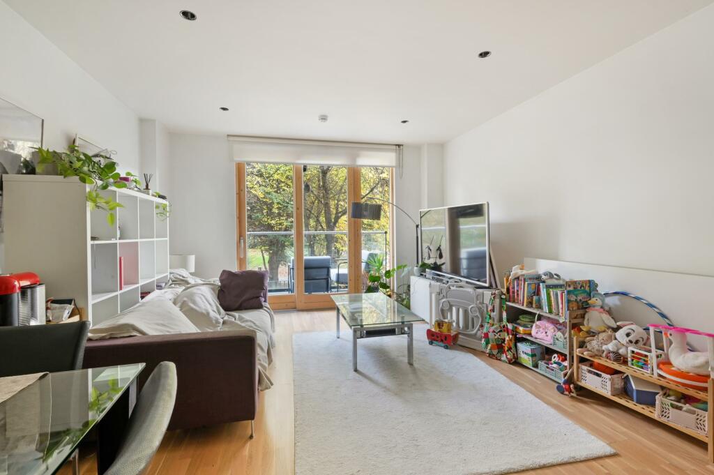 2 bedroom apartment for rent in Binnacle House, 21 Wapping Lane, E1W