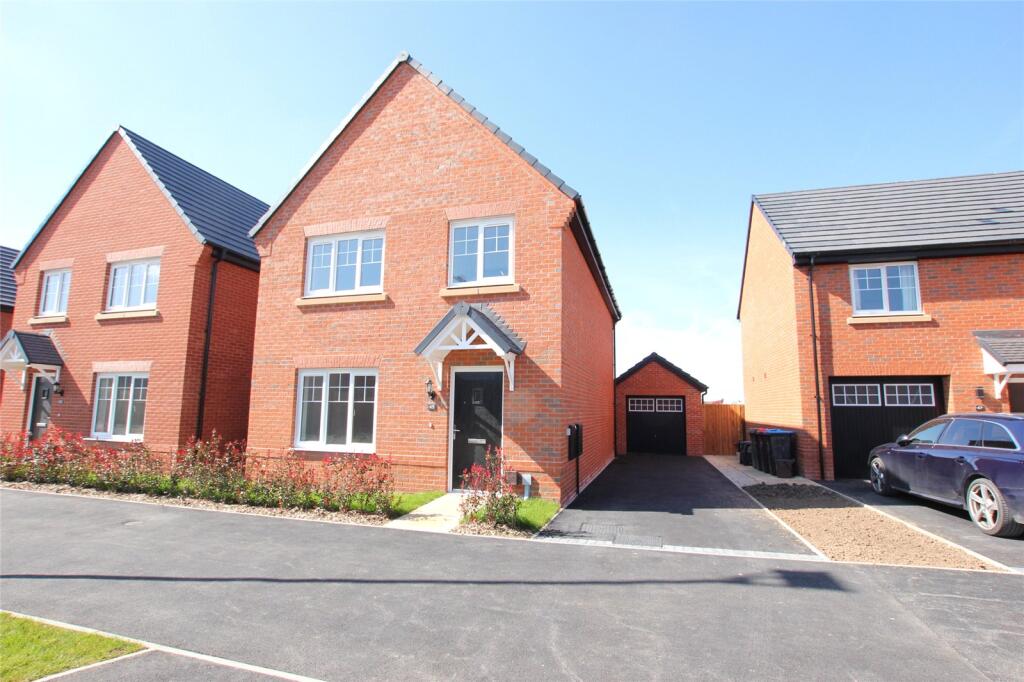 4 bedroom detached house for rent in Roman Crescent, Chester, Cheshire, CH4