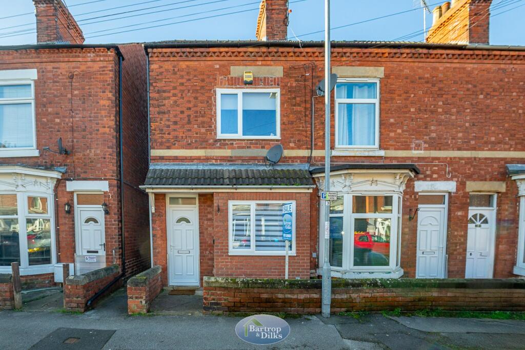 3 bedroom end of terrace house for sale in King Street, WORKSOP, S80