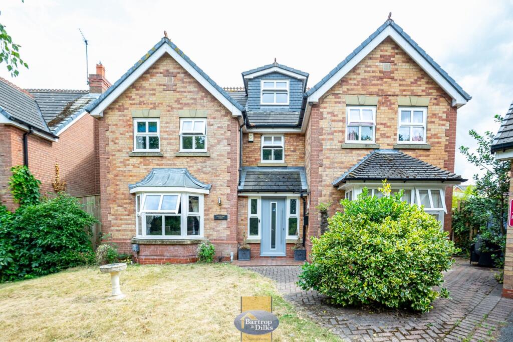 6 bedroom detached house for sale in Hawson Way, Gateford, Worksop, S81