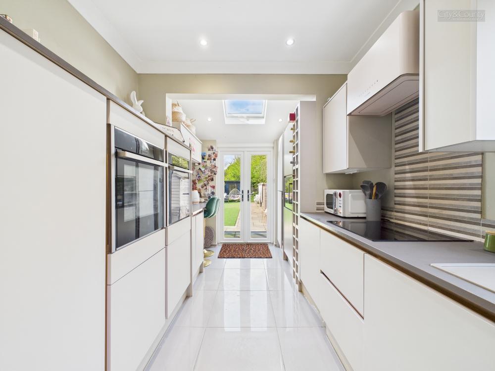 3 bedroom semi-detached house for sale in Lincoln Road, Werrington, Peterborough, PE4