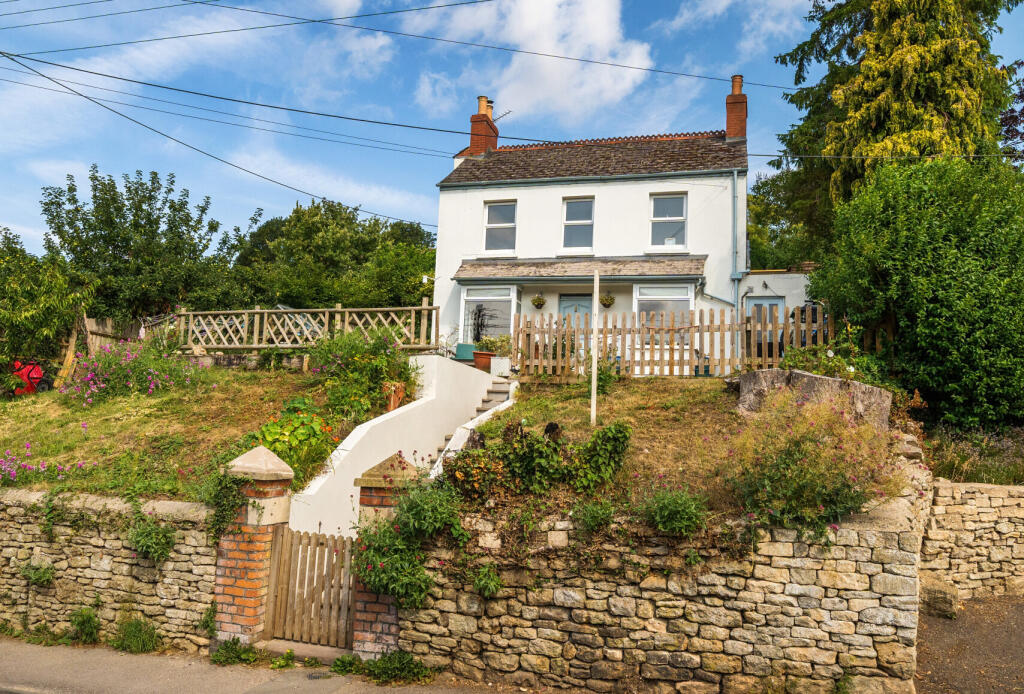4 bedroom detached house for sale in Slad Road, Stroud, Gloucestershire ...