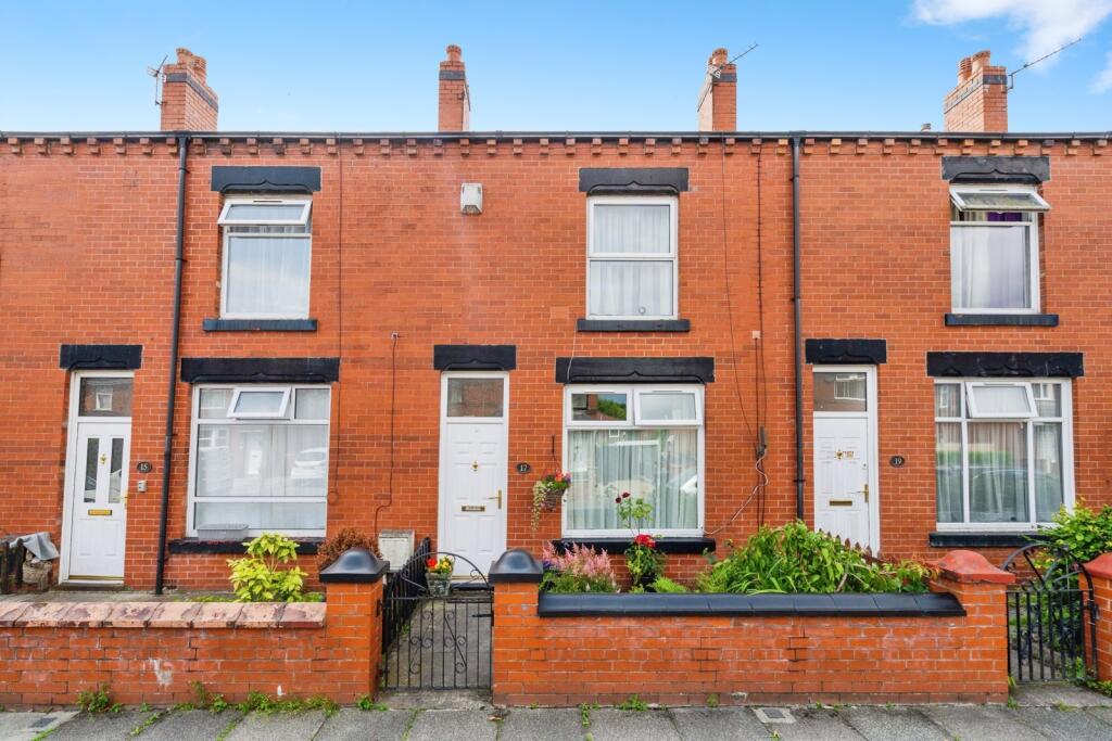 2 bedroom terraced house for sale in Clifton Street, Farnworth, Bolton, BL4