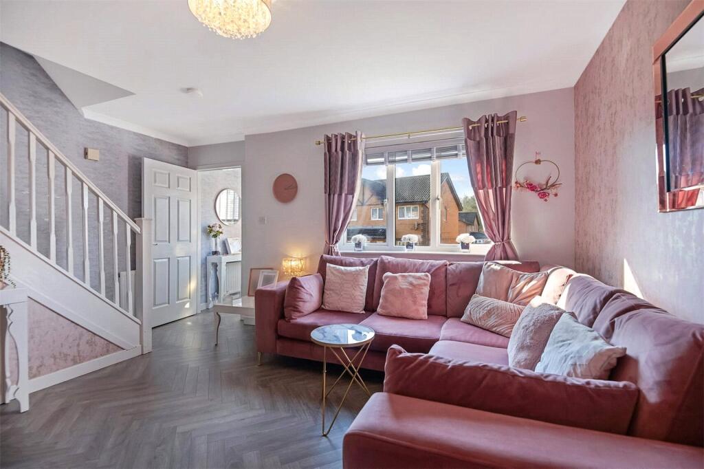 2 bedroom semi-detached house for sale in Raith Drive, Cumbernauld ...