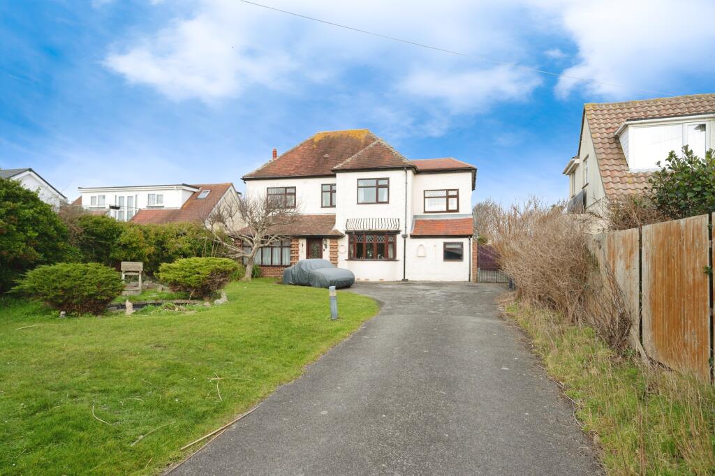 4 bedroom detached house for sale in Southwood Road, Hayling Island ...