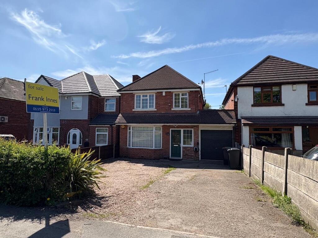 3 bedroom detached house for sale in Stapleford Road, Trowell ...