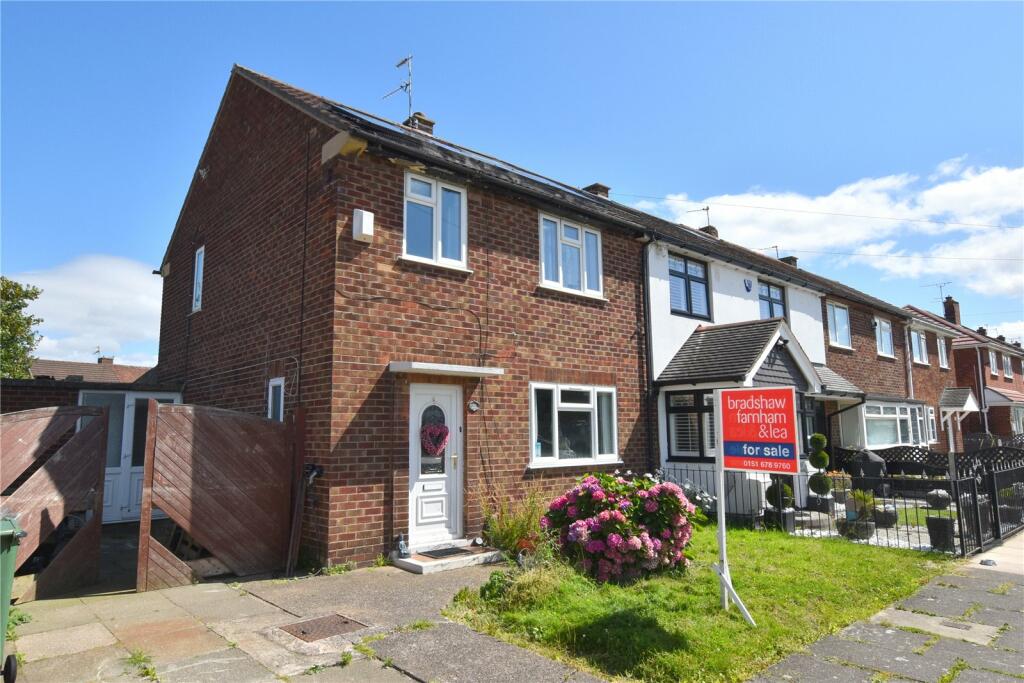 3 bedroom end of terrace house for sale in Rossall Road, Moreton ...
