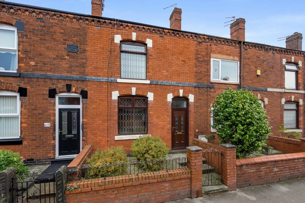 2 bedroom terraced house for sale in Gidlow Lane, Wigan, Greater ...
