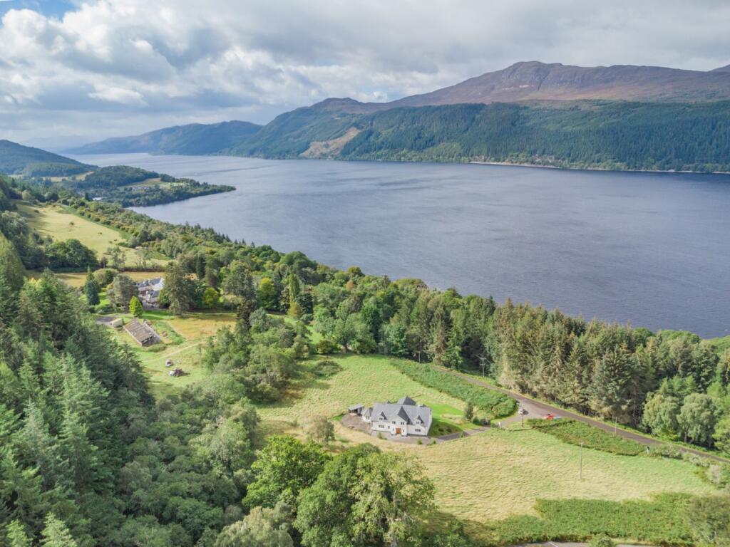 6 bedroom detached house for sale in Foyers, Inverness, IV2