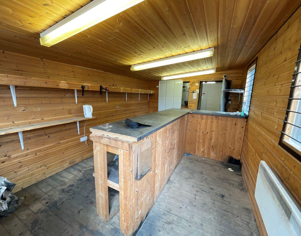 Warehouse for sale in 4 Foxholes Road, Off Hinckley Road, Leicester ...