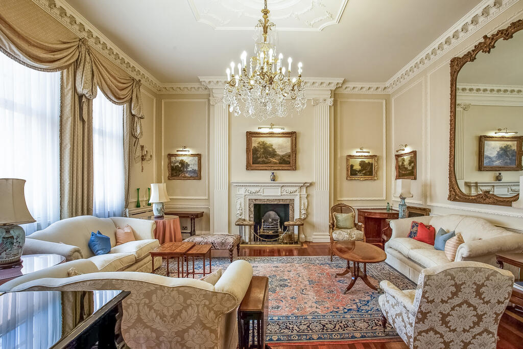 3 bedroom flat for sale in Prince Consort Road, London, SW7