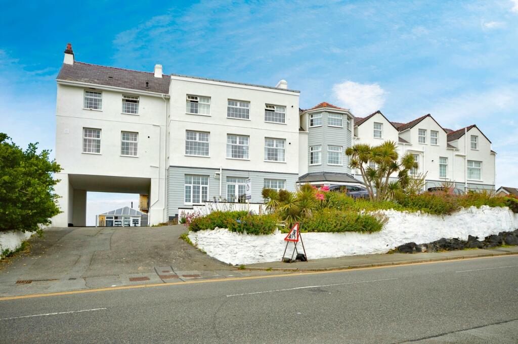 3 bedroom apartment for sale in Lon St Ffraid, Trearddur Bay, Holyhead ...