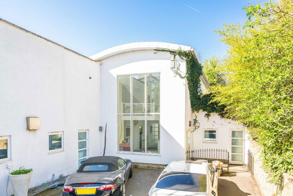 5 bedroom house for sale in Trinity Crescent, Tooting, SW17