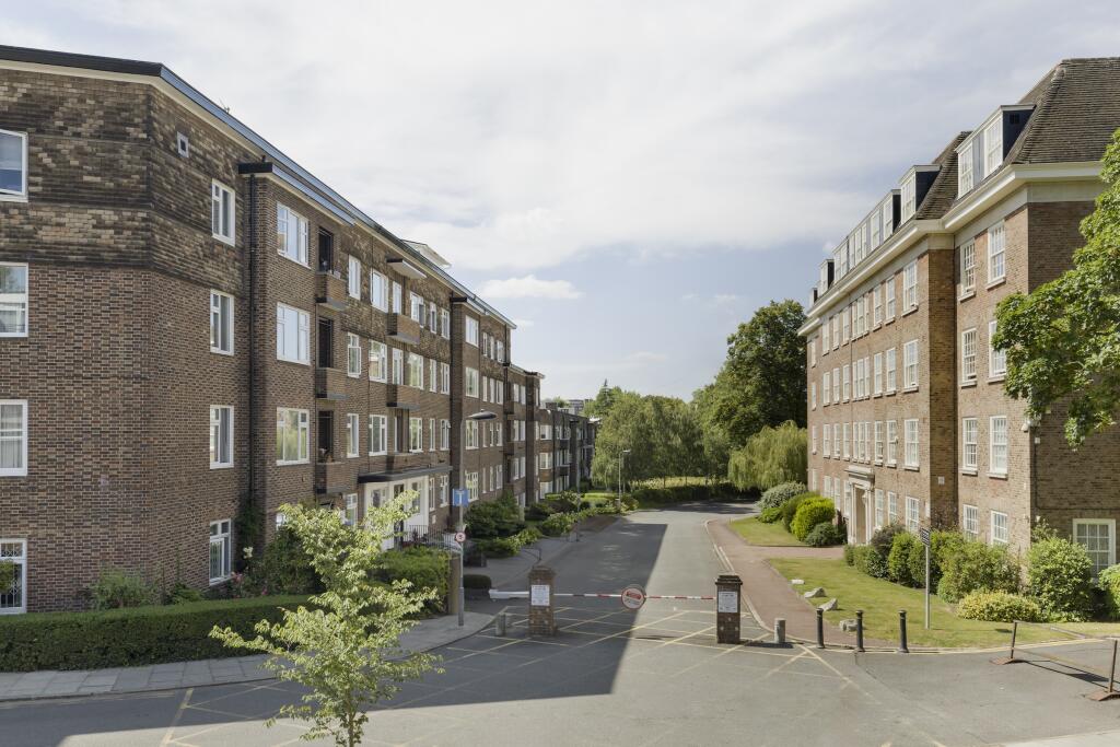 5 bedroom flat for sale in Avenue Close, St John's Wood, London, NW8 ...