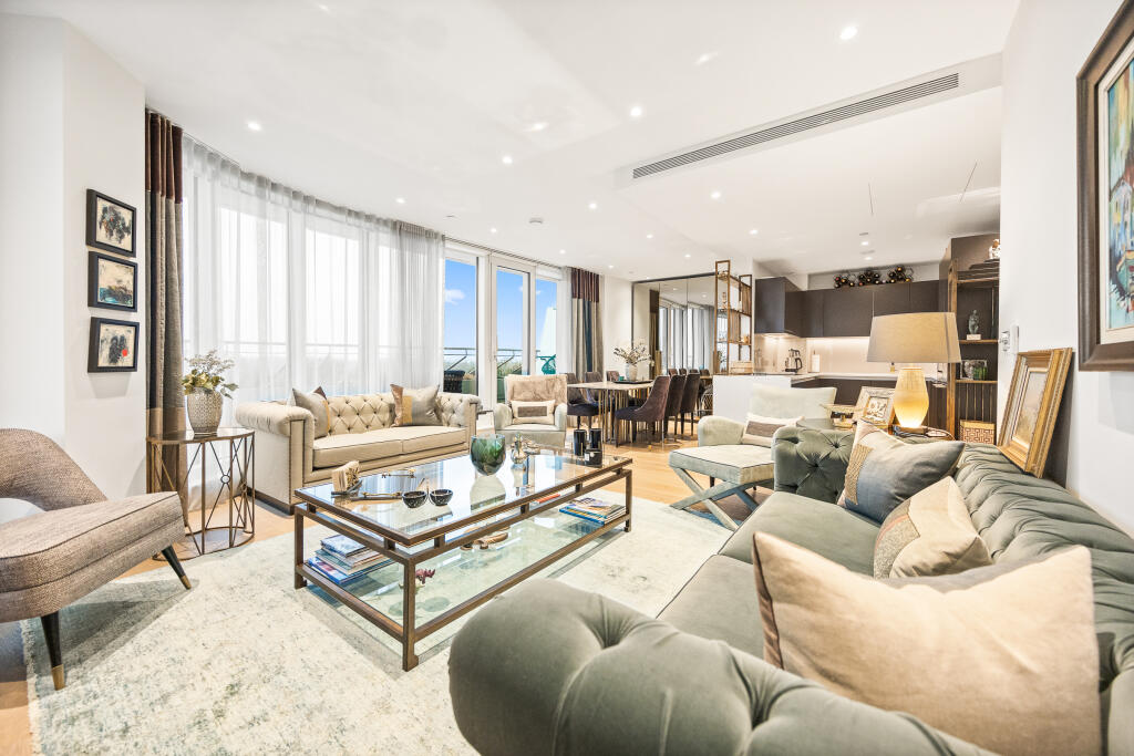 3 bedroom flat for sale in Valetta House, Queenstown Road, Battersea ...