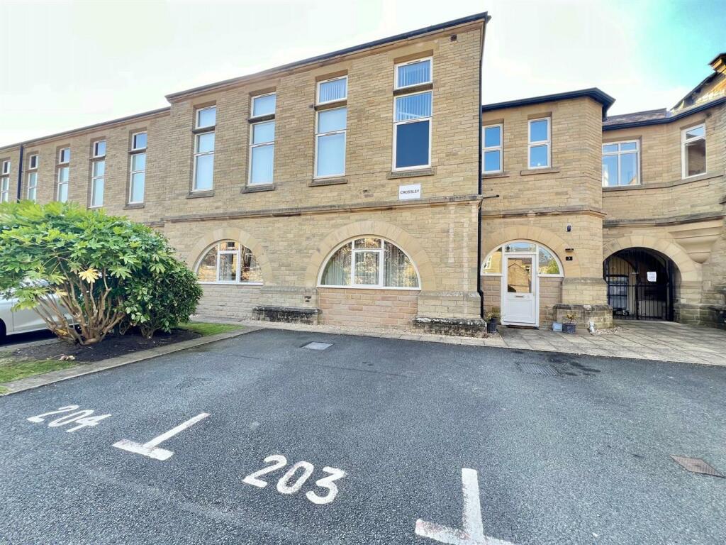 2 bedroom apartment for sale in Crossley Ward, Haworth Close, Halifax, HX1