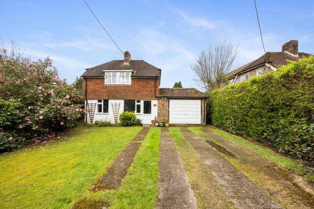 4 Bedroom Detached House For Sale In Court Lane Five Ash Down Tn22