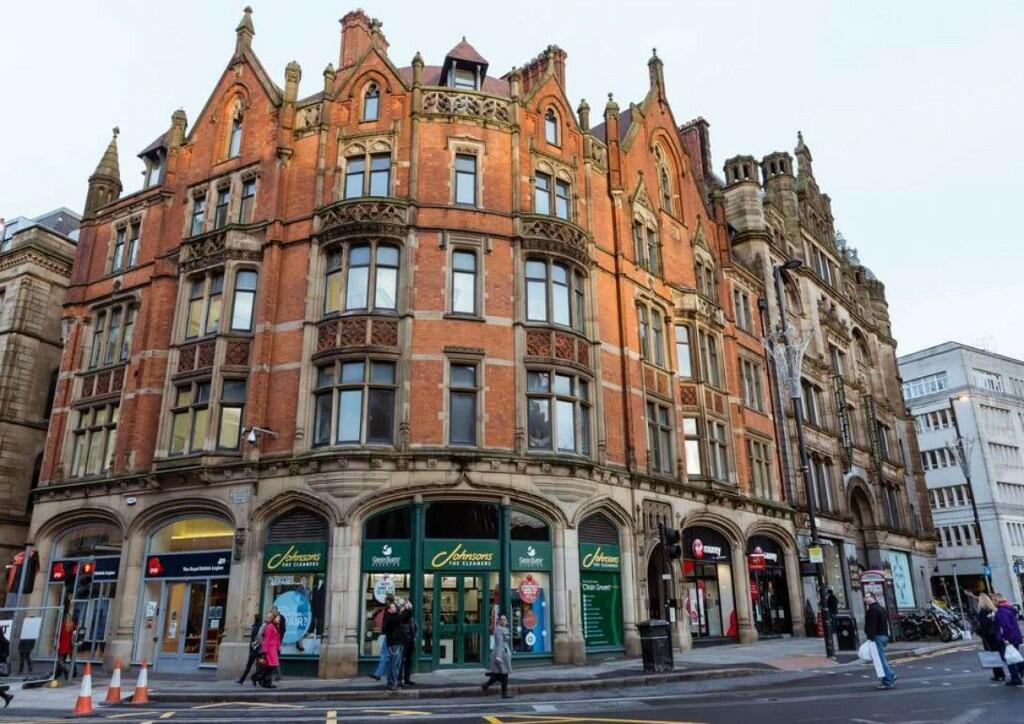 Office to lease in Victoria Buildings, Albert Square, 1-7 Princess St ...