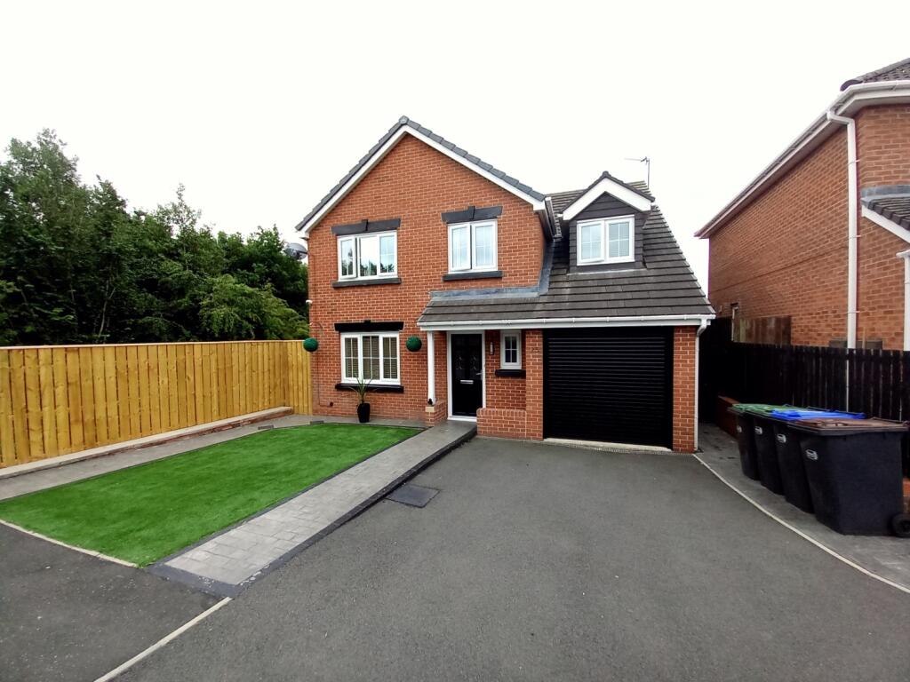 5 bedroom detached house for sale in Beckwith Close, Kirk Merrington ...