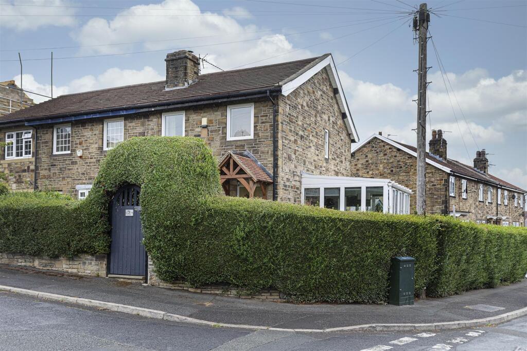3 bedroom semi-detached house for sale in Una Place, Birkby ...