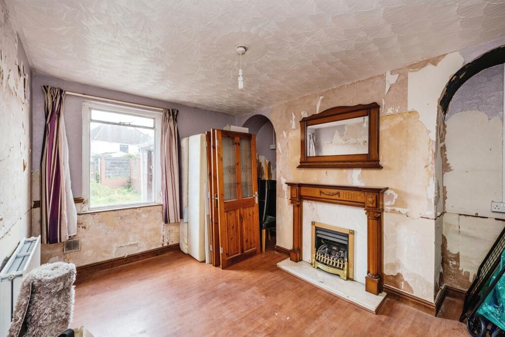 3 bedroom semi-detached house for sale in Jenkins Road, Neath, SA11