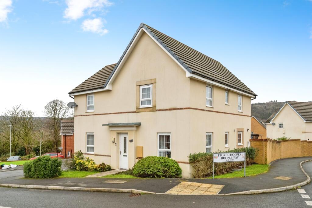 4 bedroom detached house for sale in Hooper Way, Tonna, NEATH, SA11