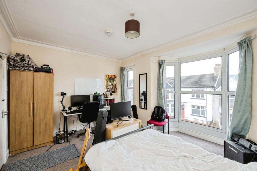 3 bedroom terraced house for sale in Hazel Road, Uplands, Swansea, SA2