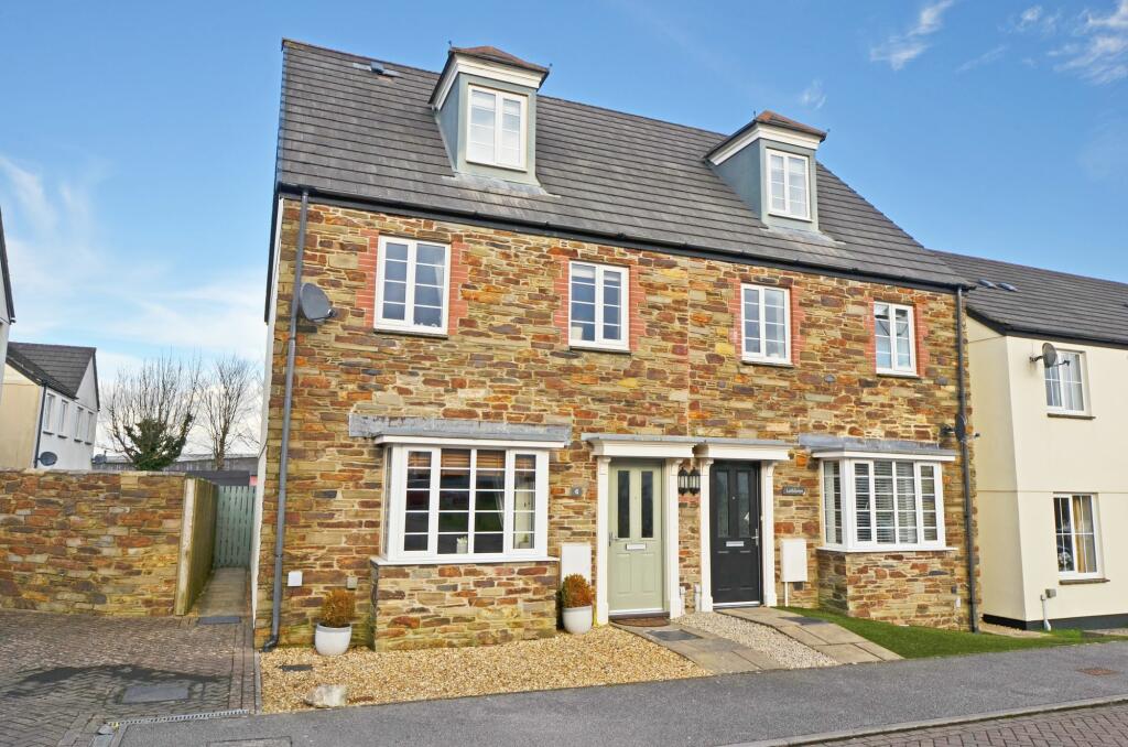 4 bedroom semi-detached house for sale in Truthan View, Trispen, TR4