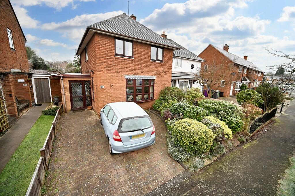3 bedroom semi-detached house for sale in Ashenden Rise, Castlecroft ...
