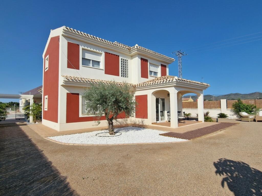 4 bedroom villa for sale in Murcia, Lorca, Spain