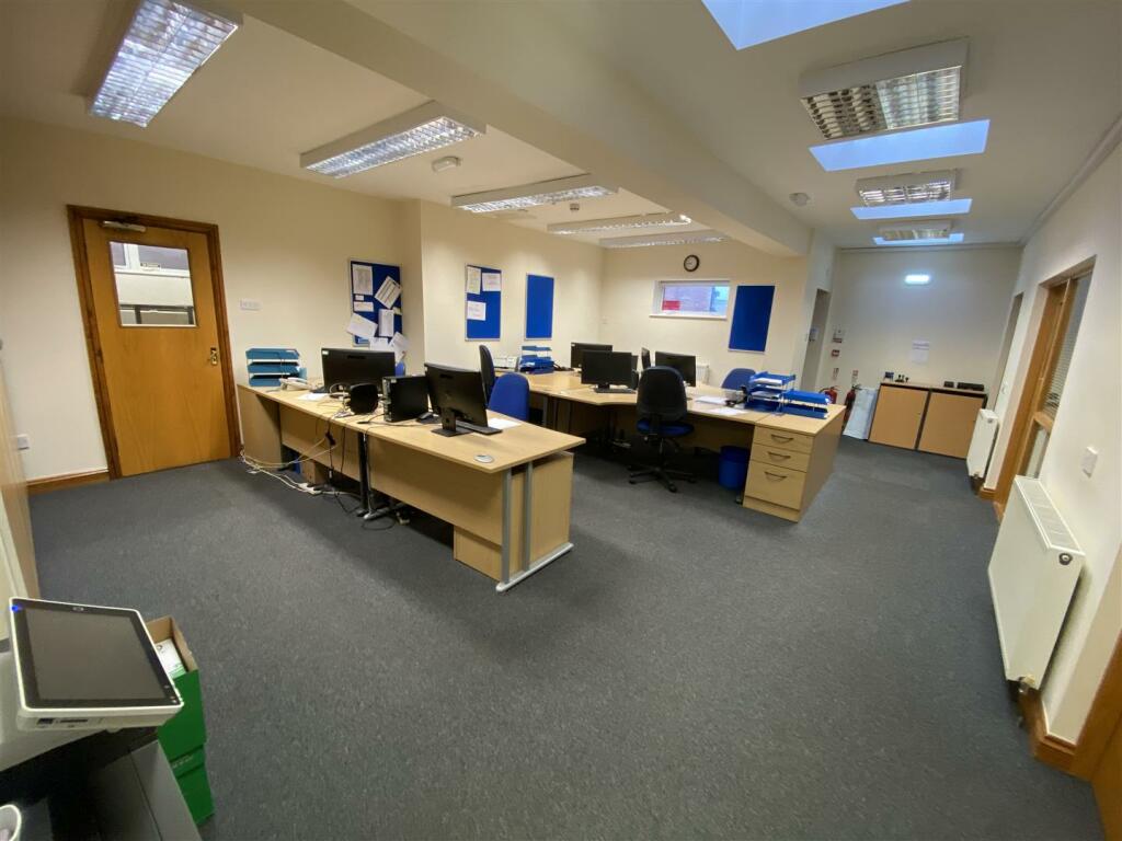 Office for rent in Church Street, Conisbrough, Doncaster, DN12