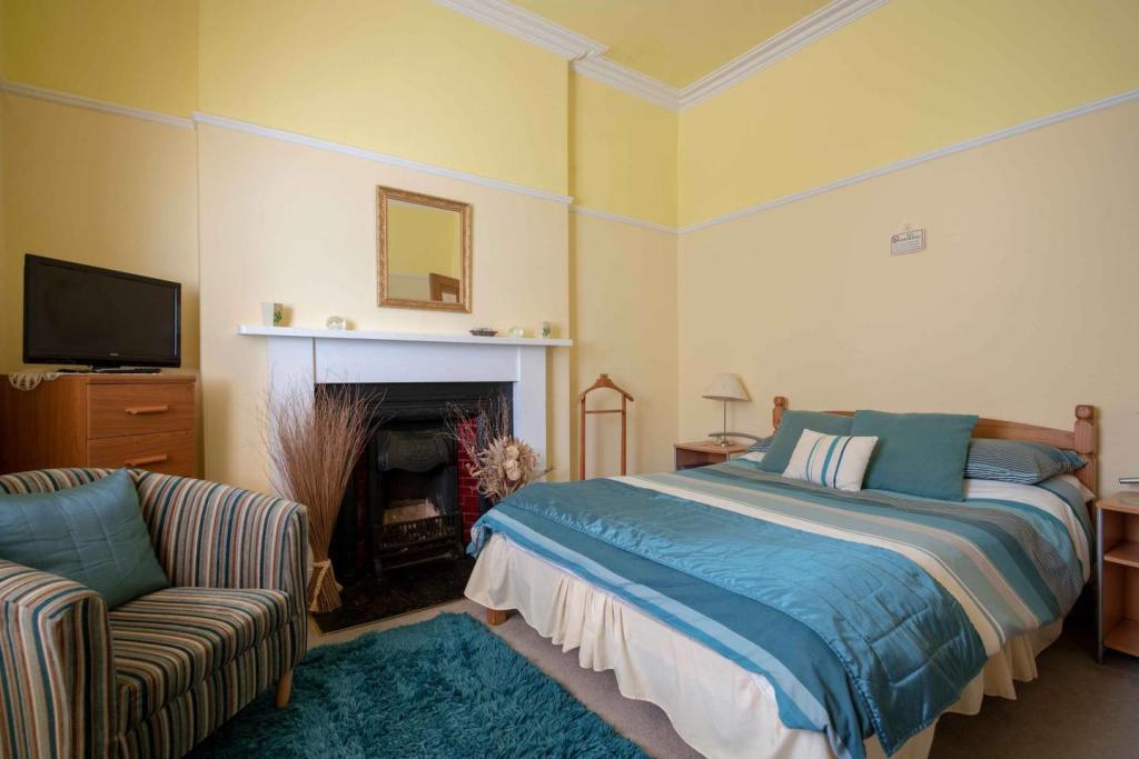 Commercial property for sale in Trinity Manse Guest House, 21 Castle ...