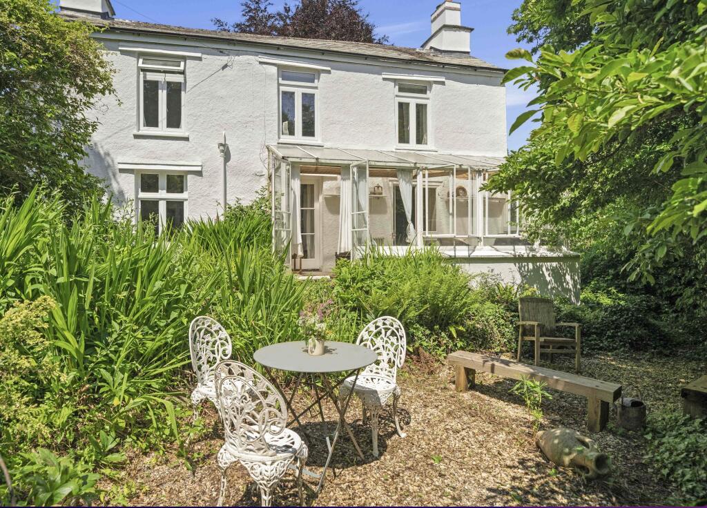 3 bedroom detached house for sale in Slapton,, TQ7