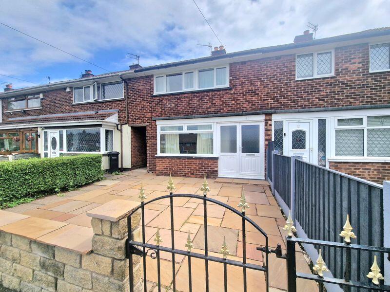3 bedroom terraced house for sale in Wild Street, Bredbury, SK6