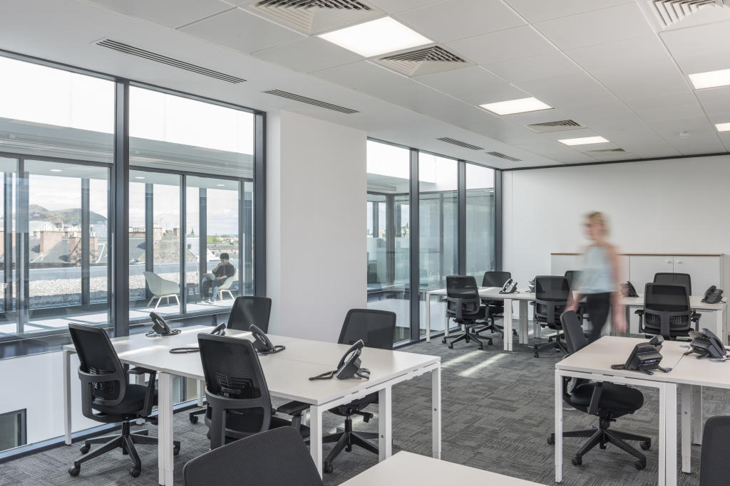 Serviced office to lease in 307 Euston Road, London NW1 3AD , NW1