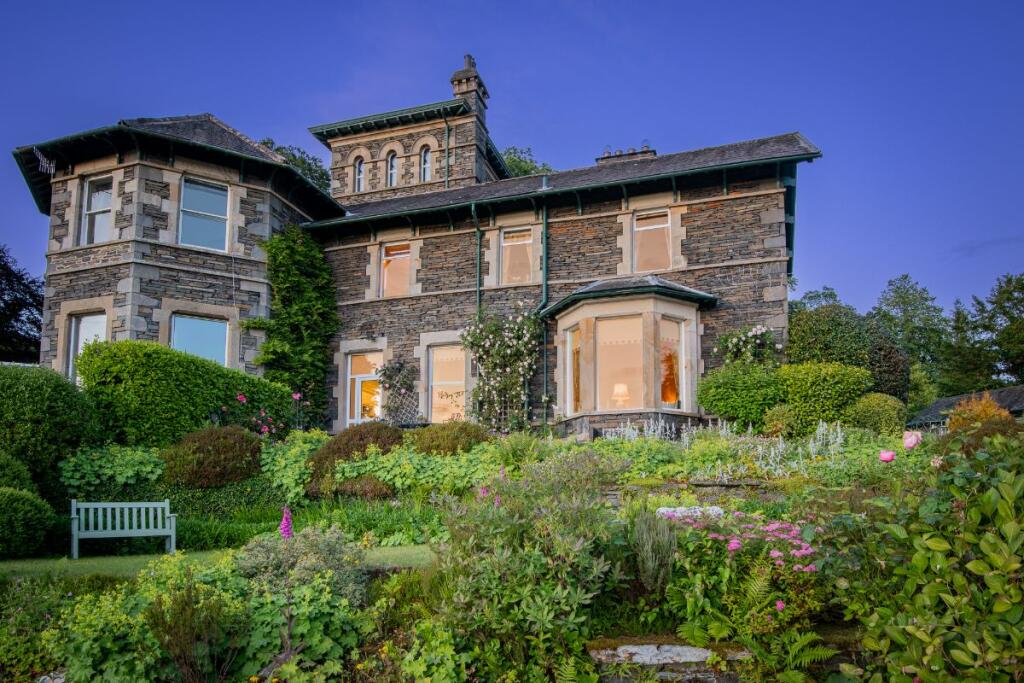 3 bedroom country house for sale in Hazelthwaite, Ambleside Road ...