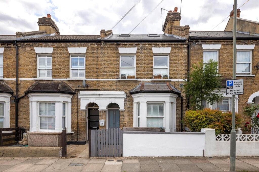 2 bedroom apartment for sale in Raleigh Road, London, SE20