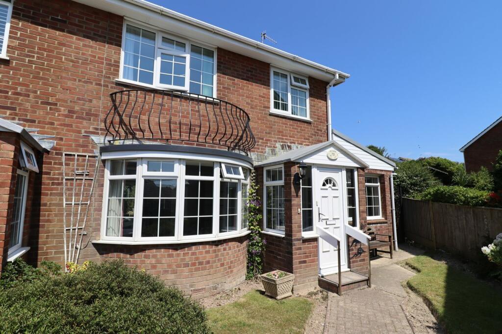 3 Bedroom Semi Detached House For Sale In Links Drive Bexhill On Sea Tn40