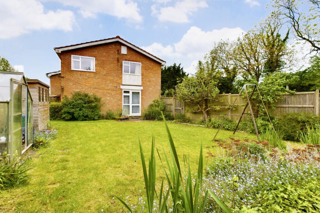 3 bedroom end of terrace house for sale in Pimlico Bedmond Road ...