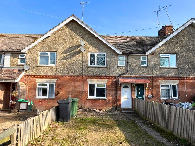 3 bedroom terraced house for sale in Upper Lambourn, RG17