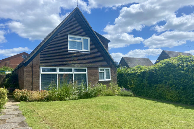 3 bedroom detached house for sale in Debenham, IP14