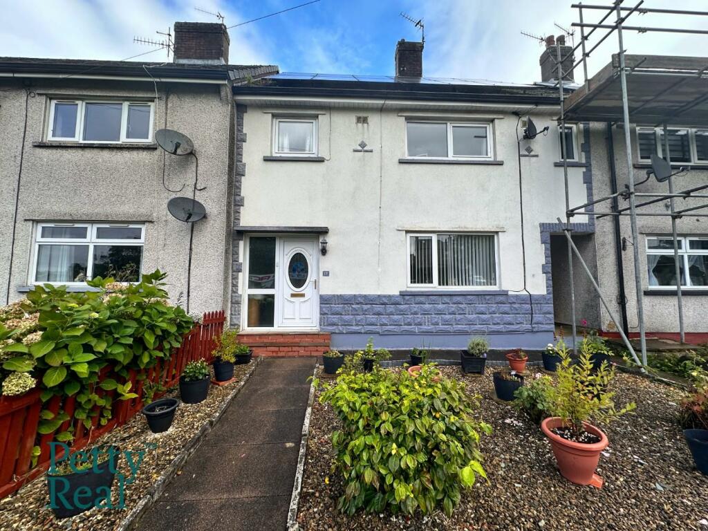 3 bedroom mews property for sale in Byron Road, Colne, BB8