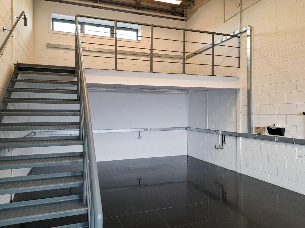 Retail property retail park to lease in Basepoint Business & Innovation ...